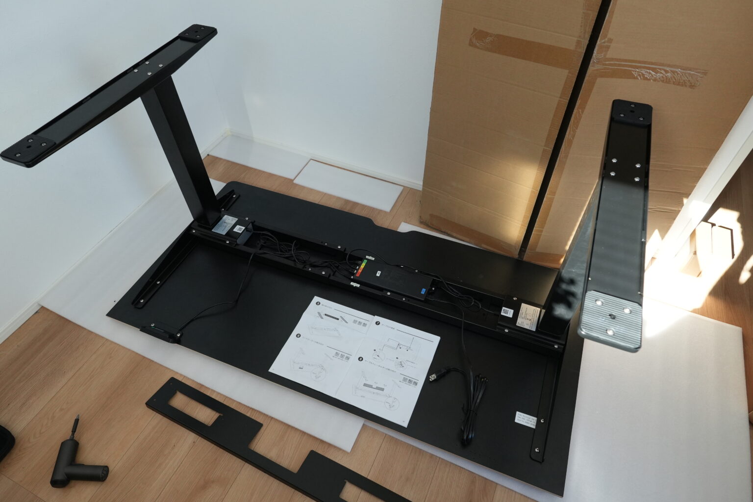 FlexiSpot E7Hをレビュー！配線スリット付き天板CR1407を合わせたら最強の電動昇降デスクになりました【PR】 | DG Nexus